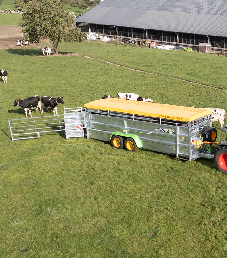 JOSKIN Livestock trailers